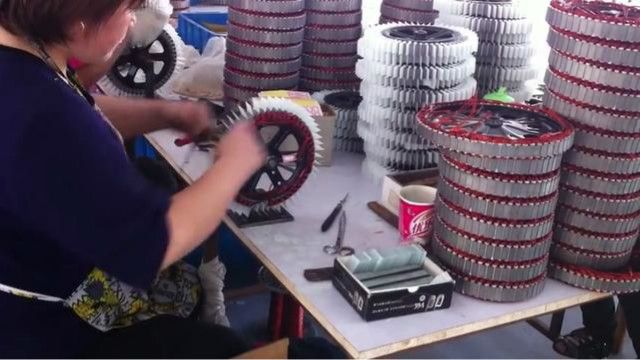 国内工厂实拍!电动自行车 电机手工绕线