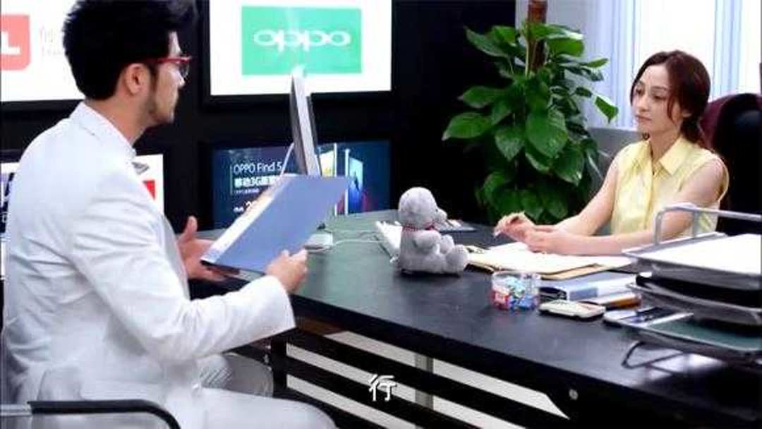 我的宝贝:老婆见老公努力的工作,为鼓励他,偷偷修改他的计划书