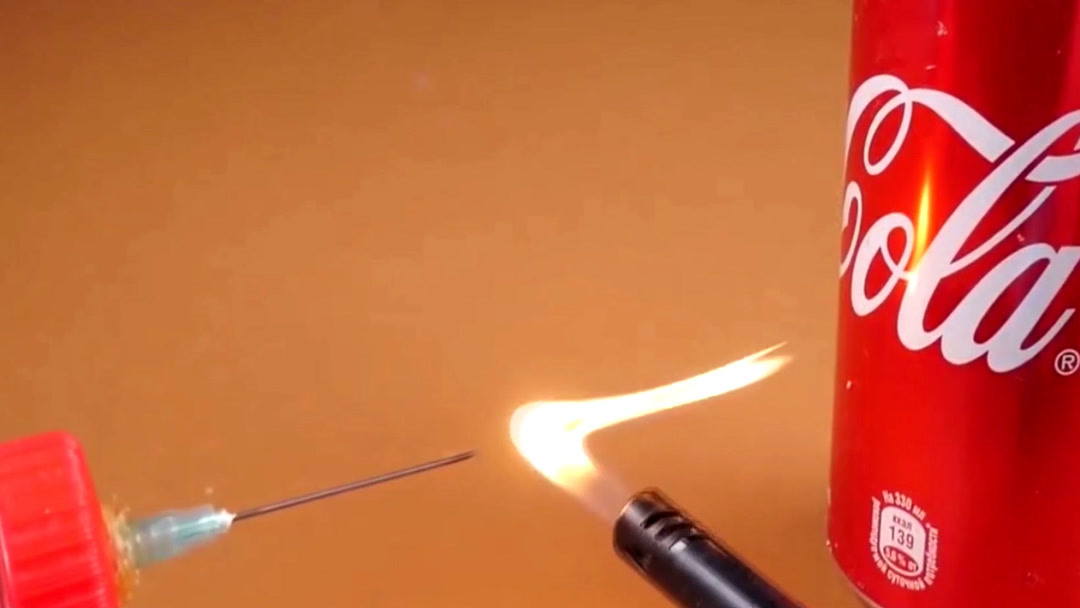 给火焰加上一根针管,就变成小型氧焊,效果这么可怕?