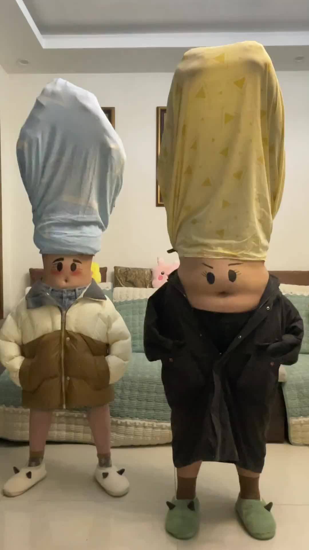 不知道干什么,给大家表演一个才艺吧