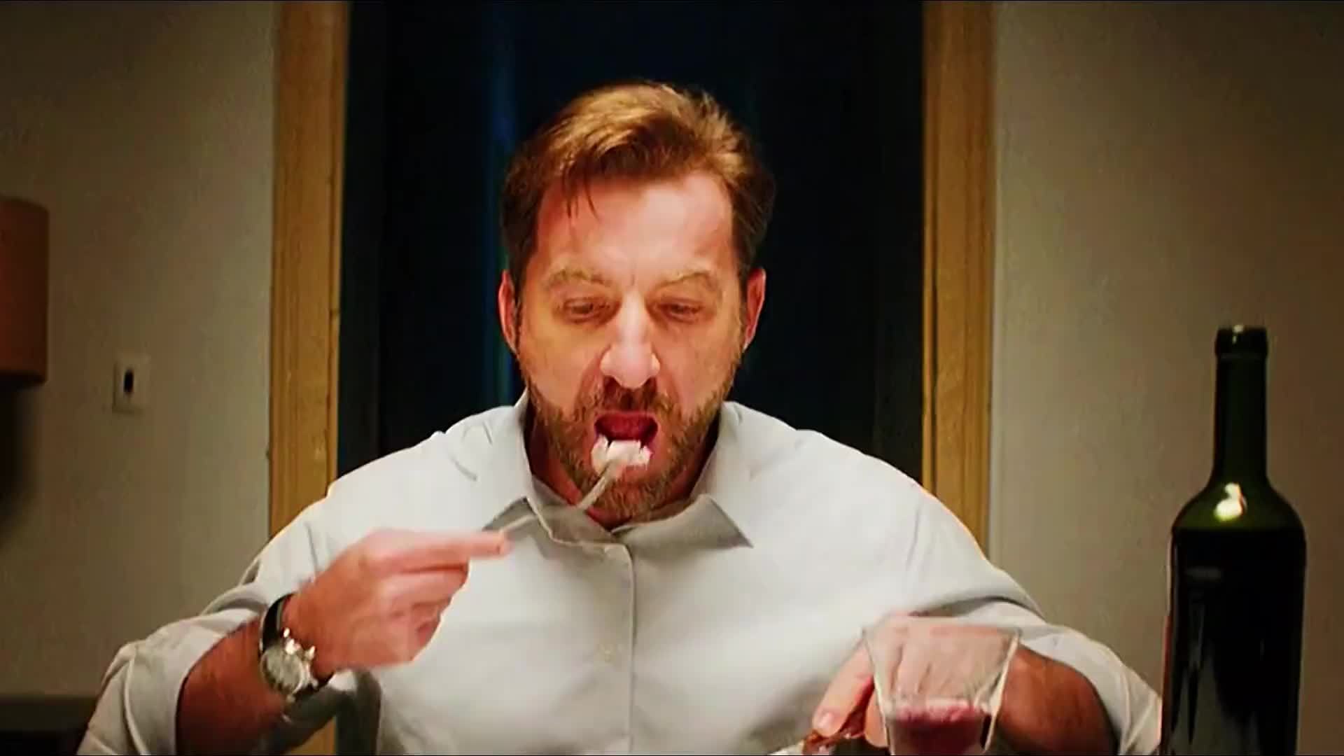 变态男喜欢食用人肉,特别是漂亮的女孩(1) #我的观影报告 #宅家dou剧场 #影视解说