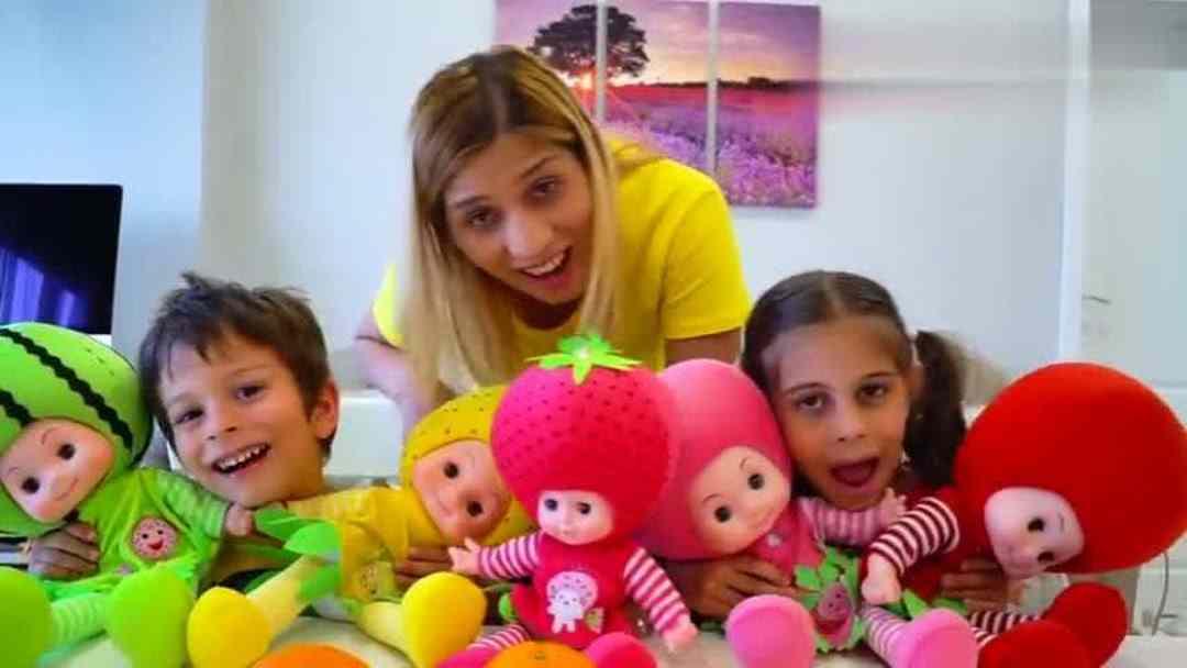 亲子游戏,妈妈教宝宝们认识字母学习颜色