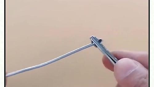 你知道吗指甲刀也可以这么用,我现在才知道他可以这样子用,太好用了呢