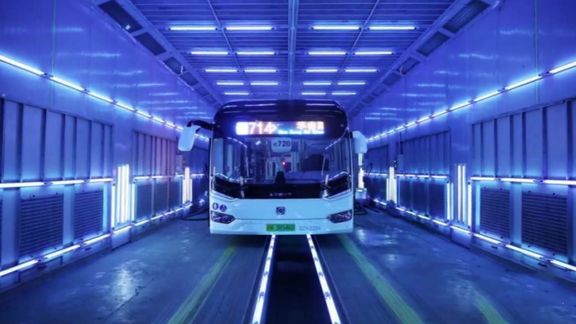 上海:引进公交紫外线杀毒技术 为车由内而外全面消毒