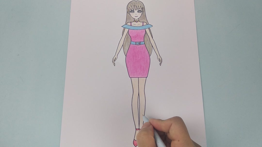 手绘创意唯美的女生简笔画 画法详细简单