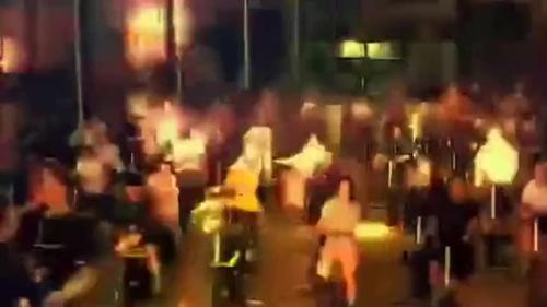 酒吧快倒闭了,干掉它的居然是健身房动感单车,酒吧老板要疯了