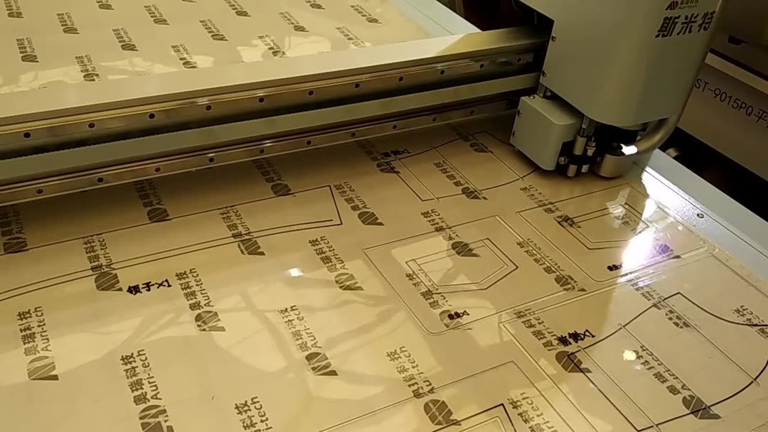 奥瑞科技之机械模板切割机