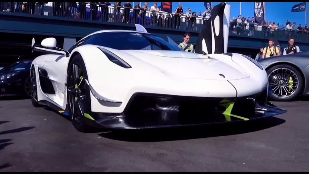 ???? 1600匹的终极狂暴幽灵 柯尼塞格Koenigsegg Jesko 5.0升