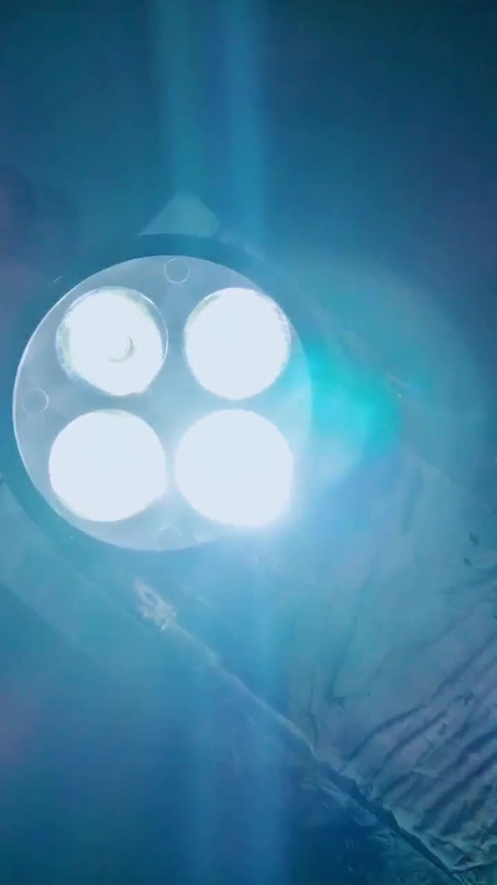 做成一半了还差5v稳压模块没装