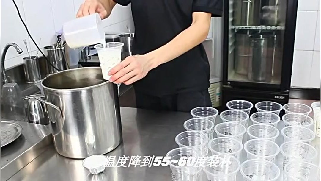 双皮奶怎么做视频 双皮奶的做法