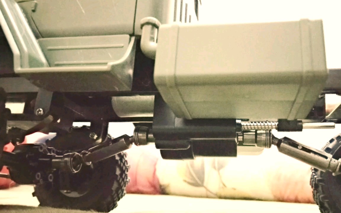 乌拉尔模型户外日常