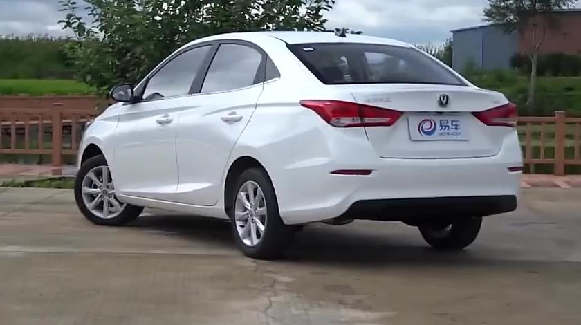 国产长安不负众望!最低仅4.99万,超省油,宝骏310哭了!