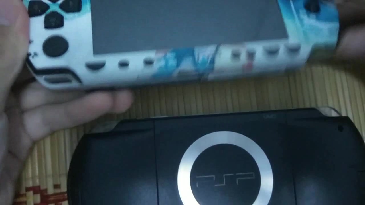 某鱼买来的160元的psp1000和210元的psp2000