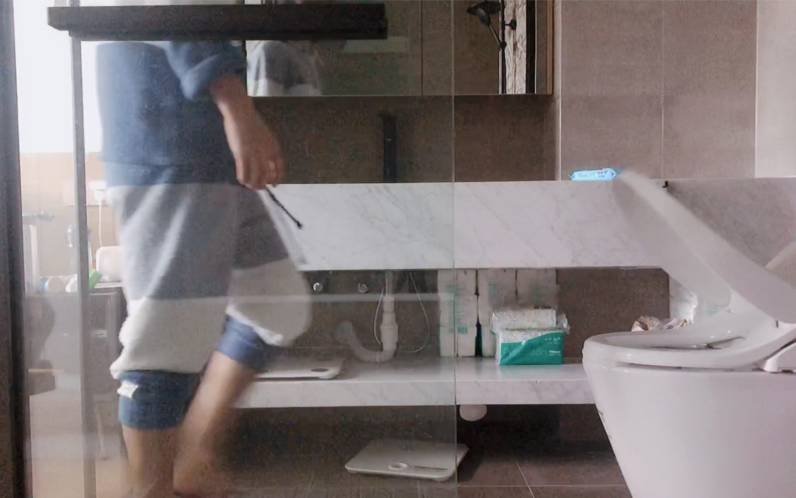 内卫没窗户,马桶必勤整打卡?记录家务日常第23天～