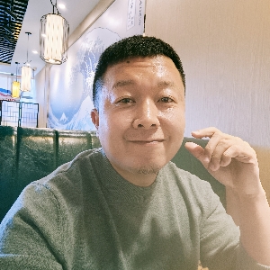 是小川叔呀 