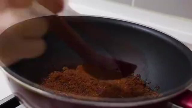 小姐姐亲自教你做木薯珍珠奶茶、黑糖珍珠披萨,饭后甜点真不错