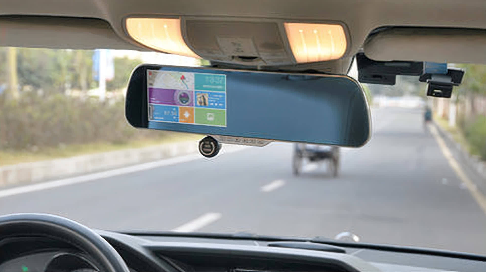 安装行车记录仪要注意,稍不留神被扣12分,交警提醒:长点心吧!