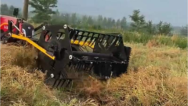 油菜倒伏了收割难?看看现代的农业机械怎么处理这个问题