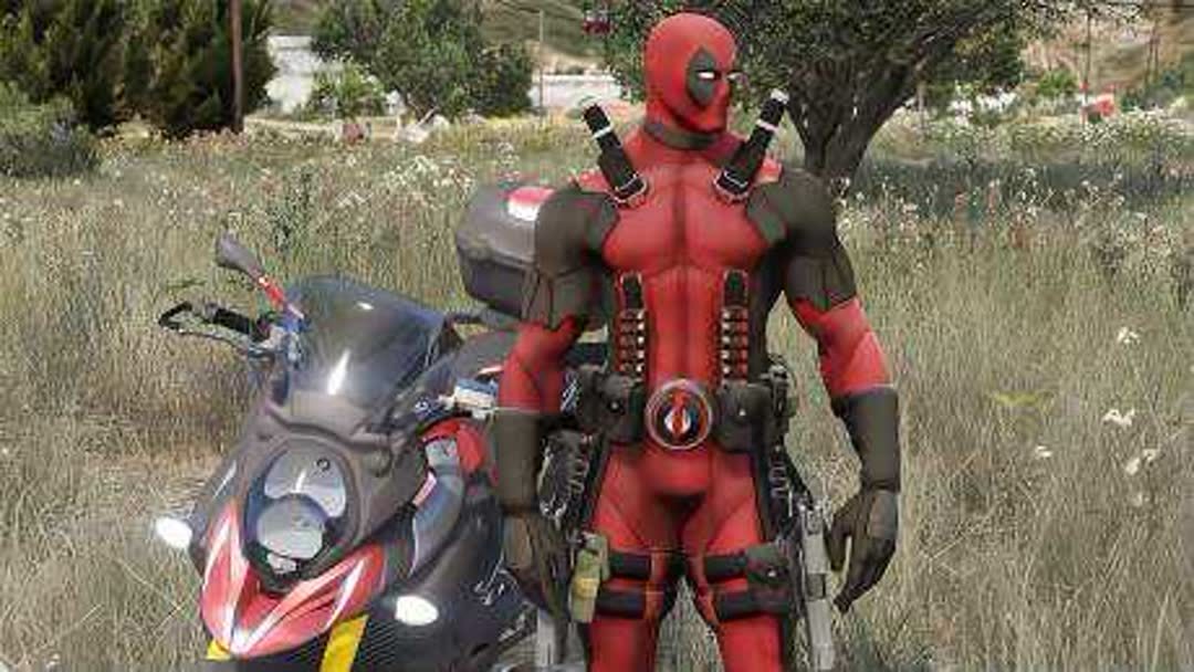 死侍模拟器:维护地区和平 半路出现一个坏人 攻击我 看我怎么办