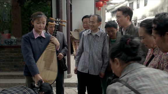 混剪:妻子为救丈夫,上街乞讨卖唱,好朋友看见后霸气出手相助