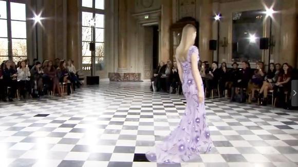 旗袍还可以这样设计吗?还是东方人穿的好看