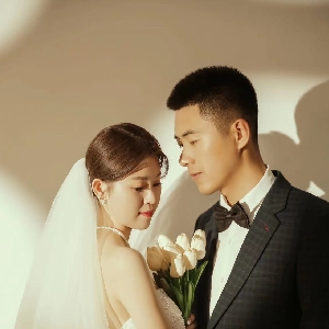 不做买卖的边老板 