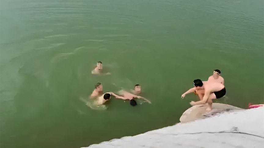 广东3名初中生在河道不幸溺亡,家属称学生放学后到河道玩水