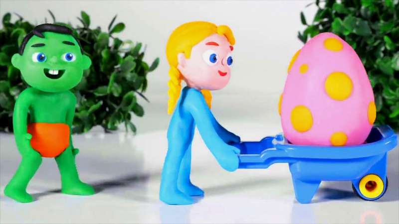 儿童动画:小艾推的彩蛋是哪位妈妈生下的呢?少儿动画搞笑视频