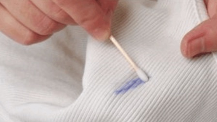 衣服脏了一小块,试试这招,快速清洁效果好
