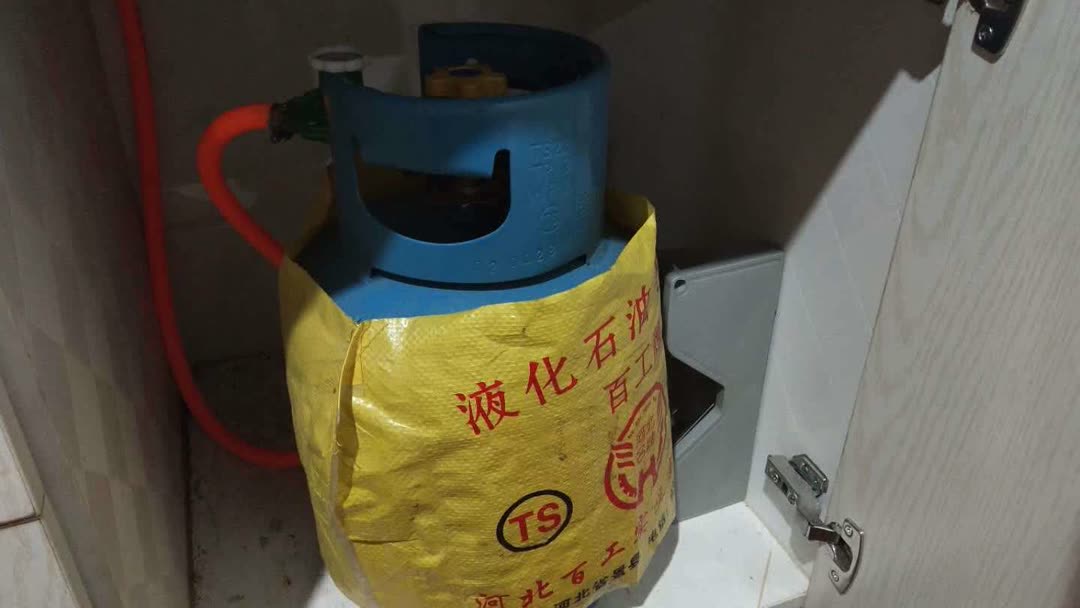 做完饭关煤气,不少人做错,我也是今天刚知道,尽快提醒家里人