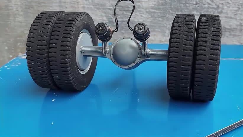 牛人自制PVC遥控重型卡车,跟着学以后儿子的玩具自己做