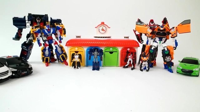 儿童趣味玩具:橡皮泥里藏着迷你小汽车,都能变身为机器人!