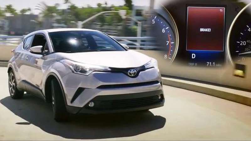 2017款丰田C-HR 搭预碰撞自动刹车系统