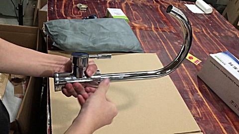 冷热水龙头更换弯管密封圈