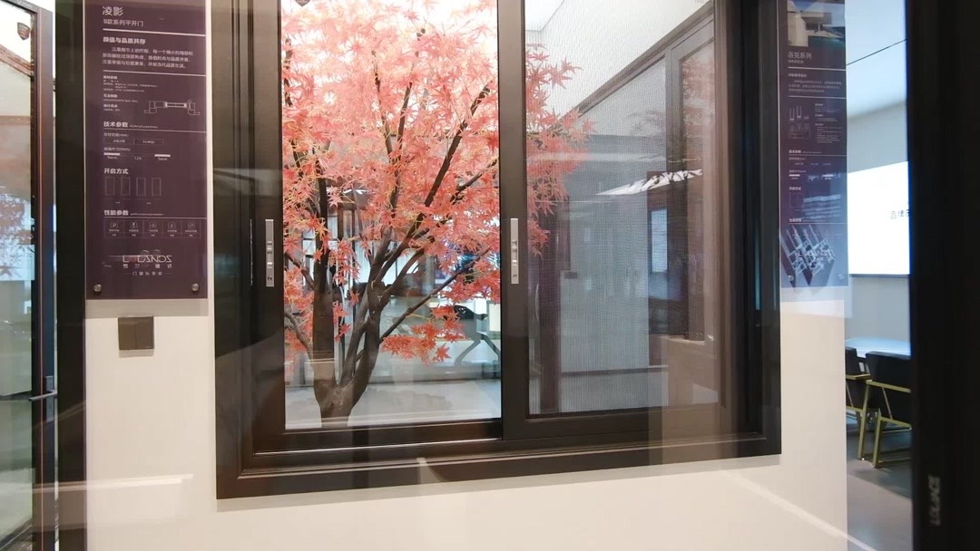 罗兰德式洛克系列断桥推拉窗配置自动碰锁装置,让居者享受生活!