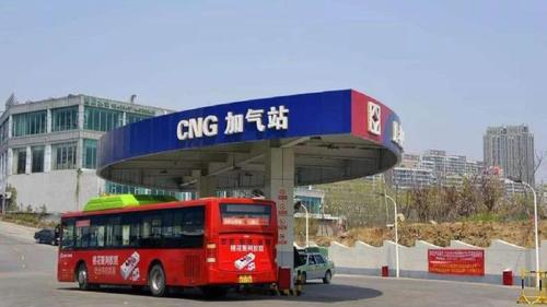 汽车别改天然气了,发动机容易坏,拆开发动机气门都炸了