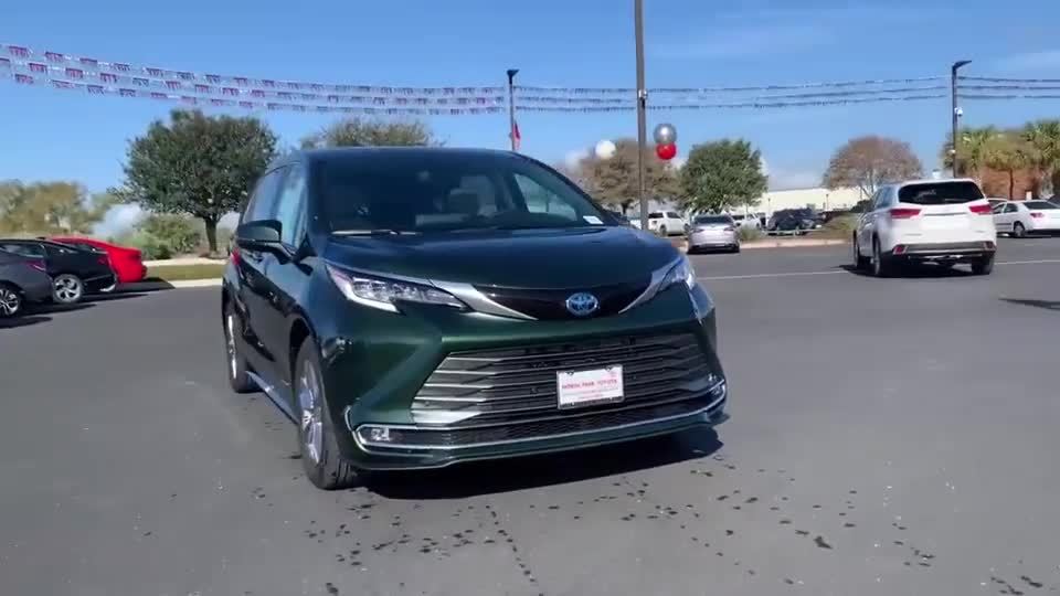 丰田塞纳,打开车门看到配置,还想别克GL8吗