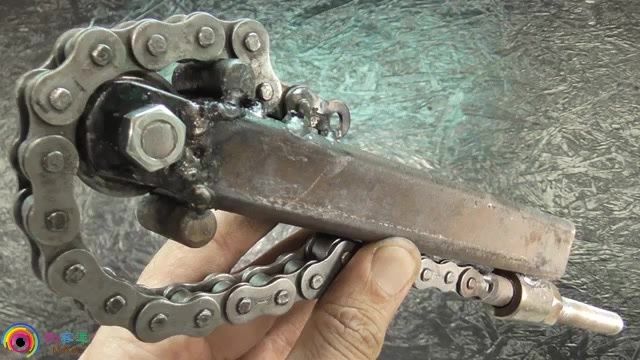 自己用链条制作钢管切管器,适合多种规格的钢管轻松切断