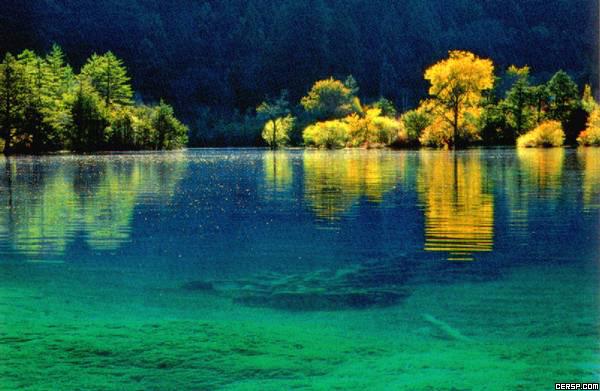 明晓辉芒照宇穹 