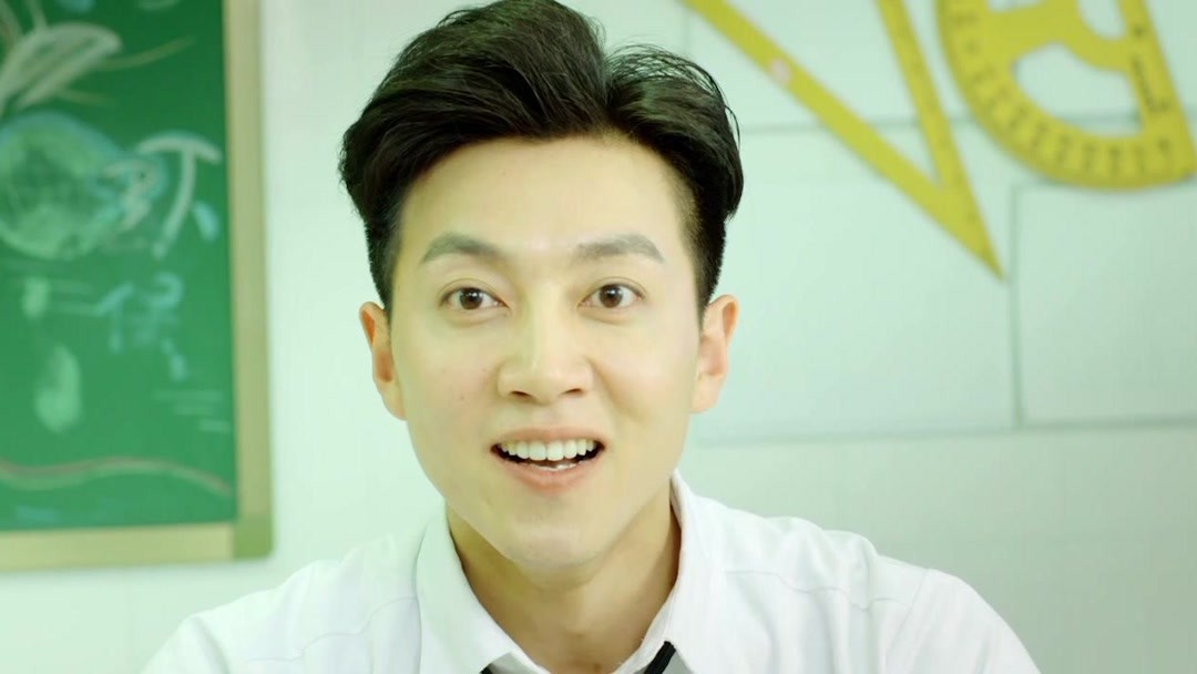 男生考试穿短裙被批 单求胥考试第一班主任竟冒火?