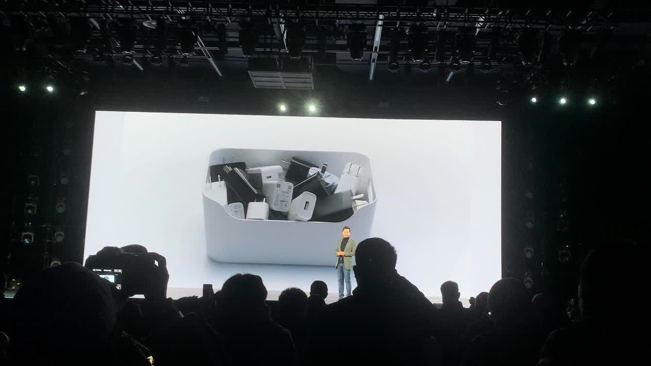 雷军支持环保,小米11不标配电源适配器,真像太感人