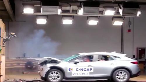 马自达CX4碰撞测试,为何漏水了?