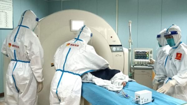 国家卫健委:经历重症救治高峰省份重症床位接近临界值