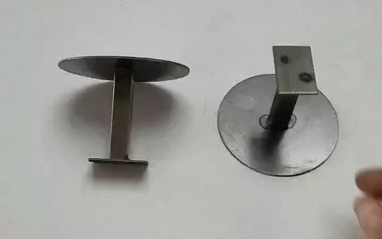 圆底50空管焊20x30铁片 矩形管卡夹水转印加工 自动喷油往复机喷漆...