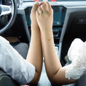 一实验数学兰老师 