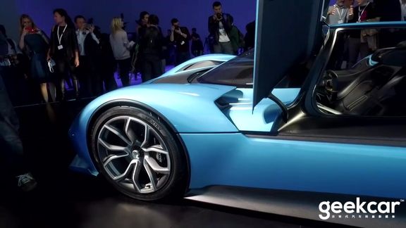 蔚来汽车发布全球最快电动超跑 NIO EP9