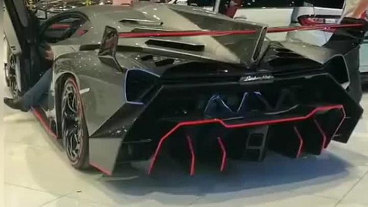 林志颖想买却买不到的,兰博基尼毒药,简直帅呆了!