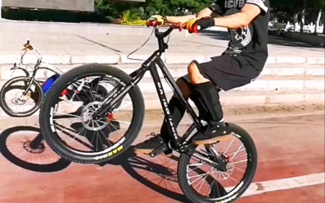 快速学会自行车单轮骑