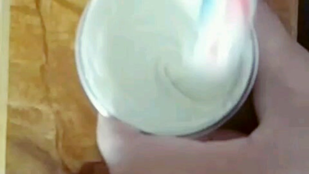 很简单的史莱姆制作方法。