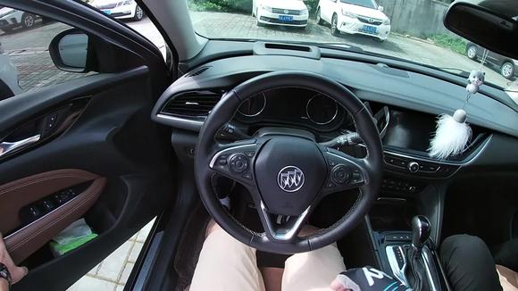 第一次体验新款别克君威1.5t,来聊一下它的试驾感受。